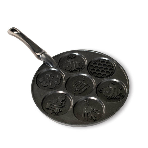 Nordic Ware Backyard Bugs Pan & Reviews | Wayfair