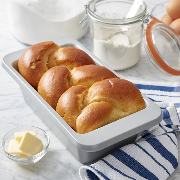 Pyrex Easy Grab 6'' x 11.38'' Glass Loaf Pan & Reviews | Wayfair