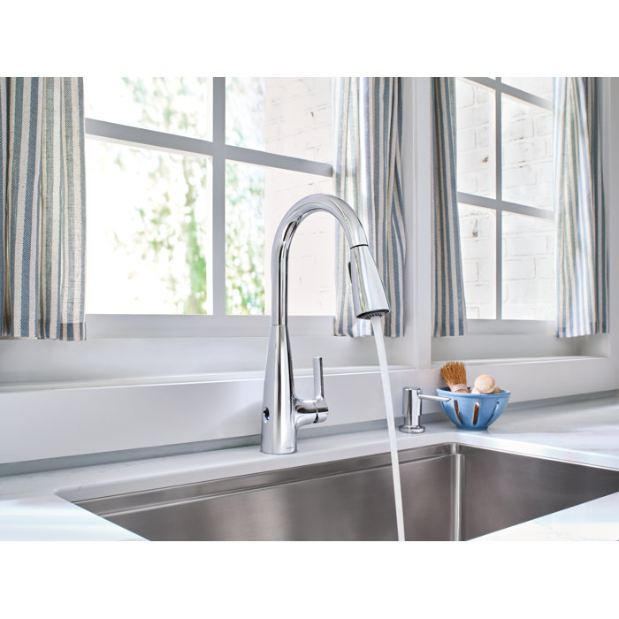 Moen Haelyn Touchless Single-Handle Pulldown Sprayer Kitchen Faucet ...
