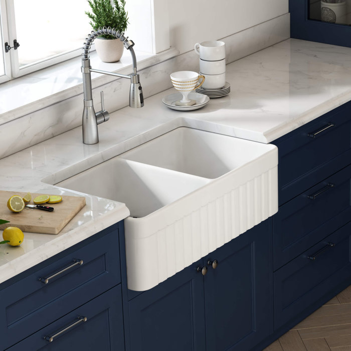 KIBI USA Pillar 33" W Double Bowl Fireclay Farmhouse Kitchen Sink ...