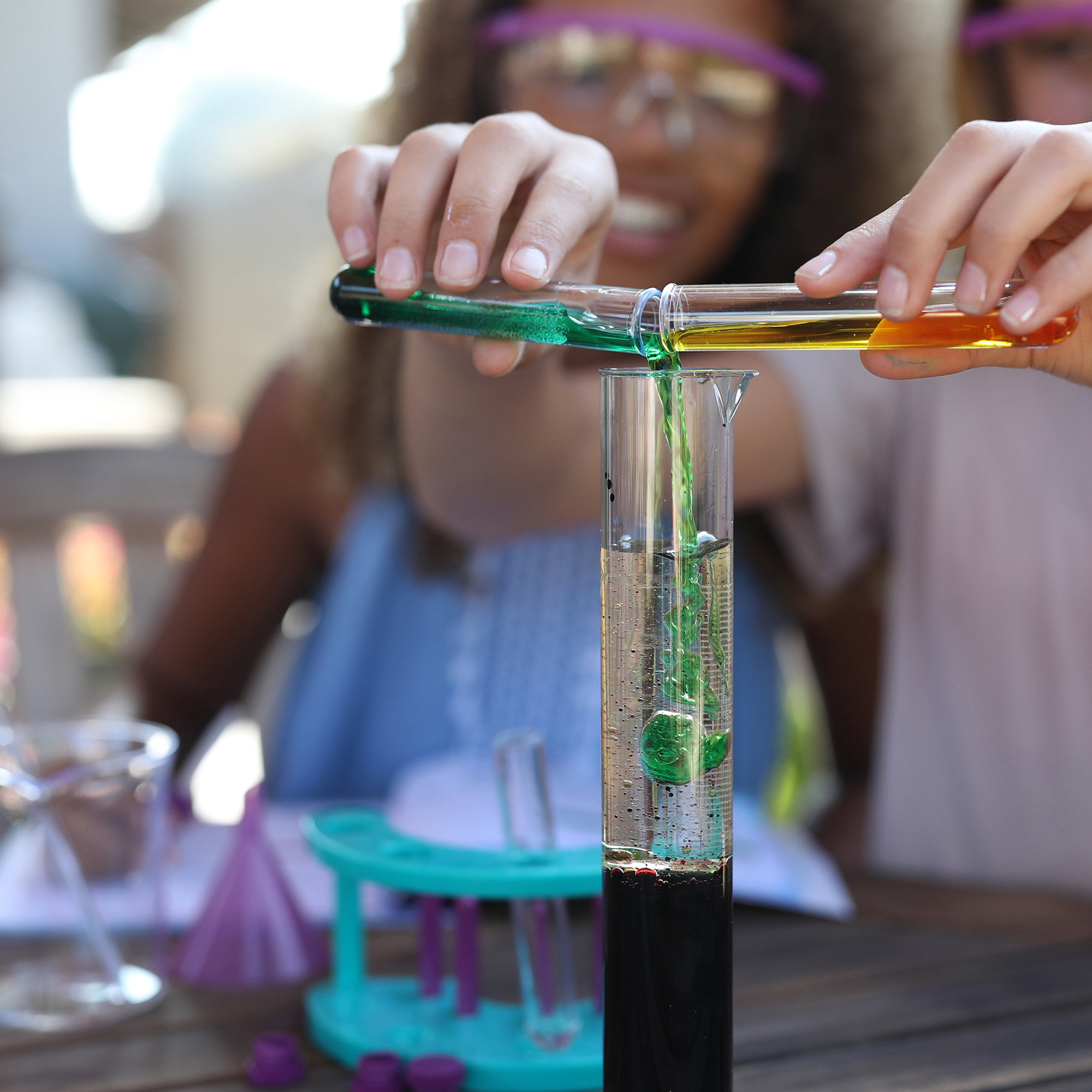 Educational Insights Nancy B'S Science Club Stir-It-Up Chemistry Lab ...