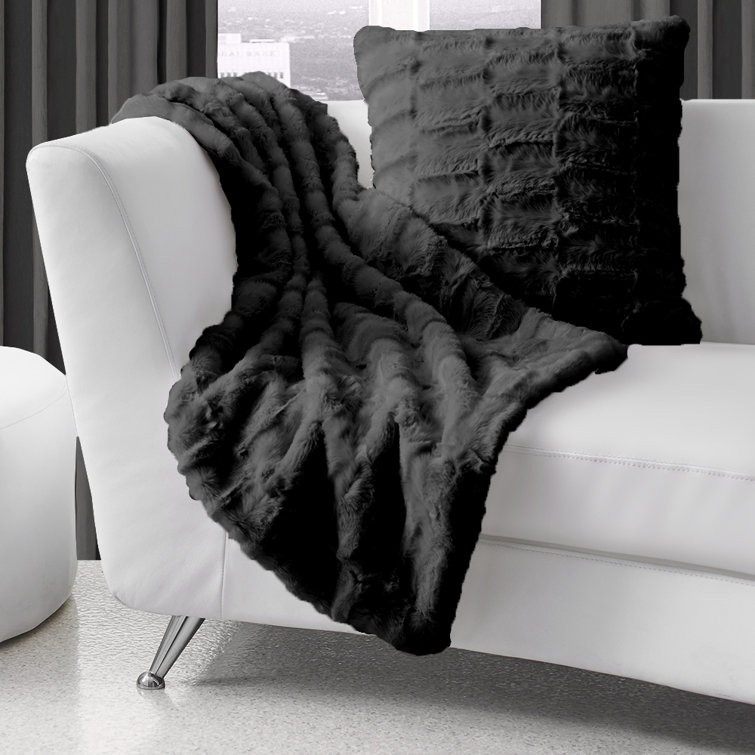 Millwood Pines Jana Textured Faux Fur Throw & Reviews - Wayfair Canada