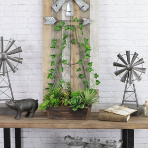 Gracie Oaks Holderman Metal Windmill Table Decor & Reviews | Wayfair