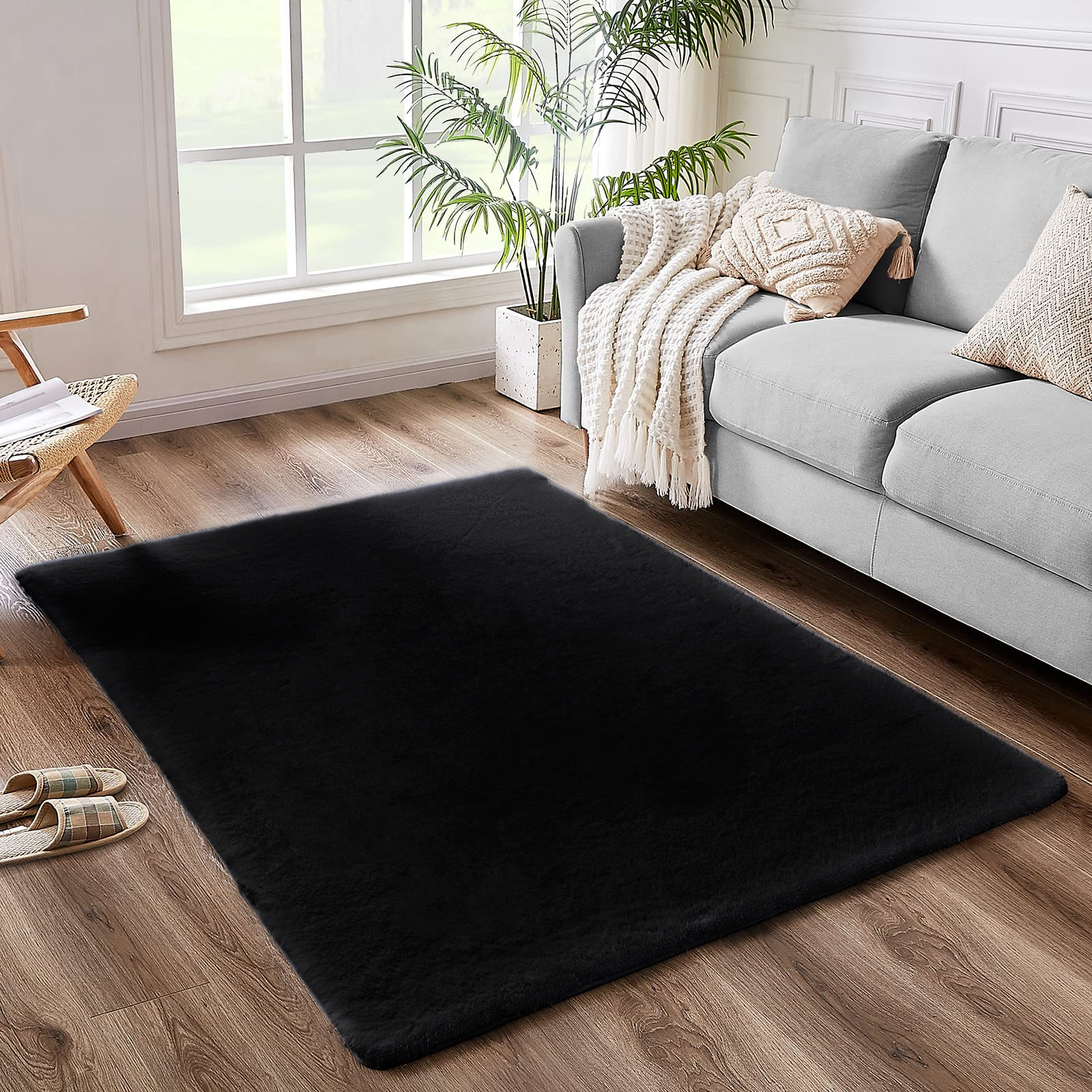 Mercer41 Daw Wool Black Rug | Wayfair