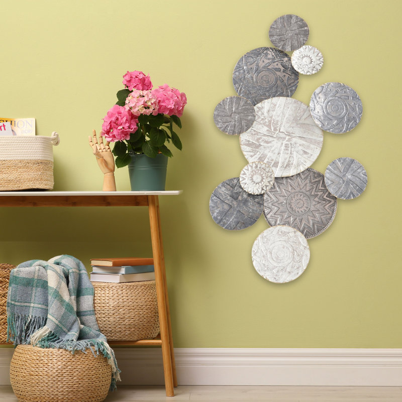 Dakota Fields Floating Roundels Atelier Metal Wall Décor & Reviews ...