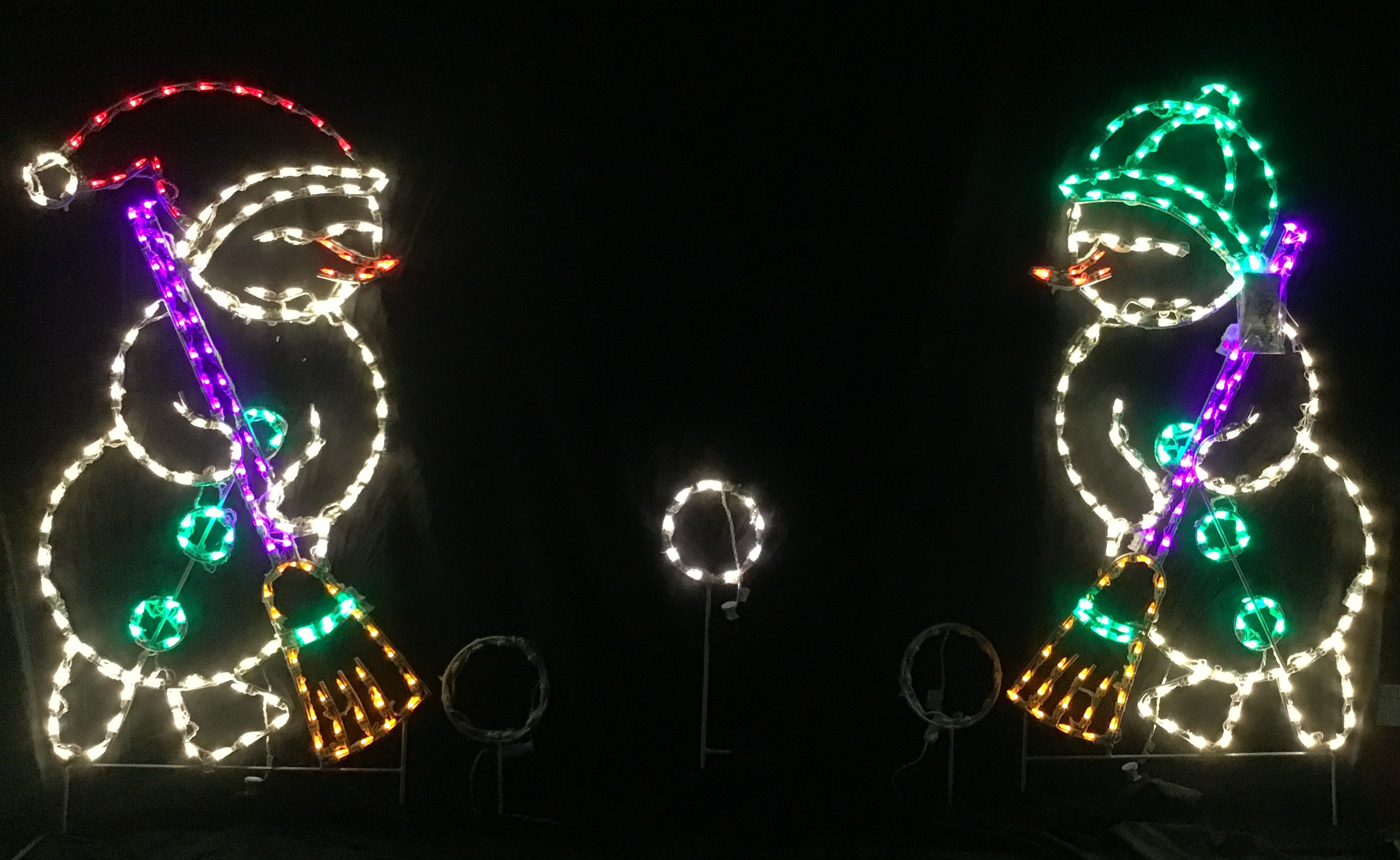 Lori's Lighted D'Lites Animated Snowman Sweeping Snowball Christmas ...