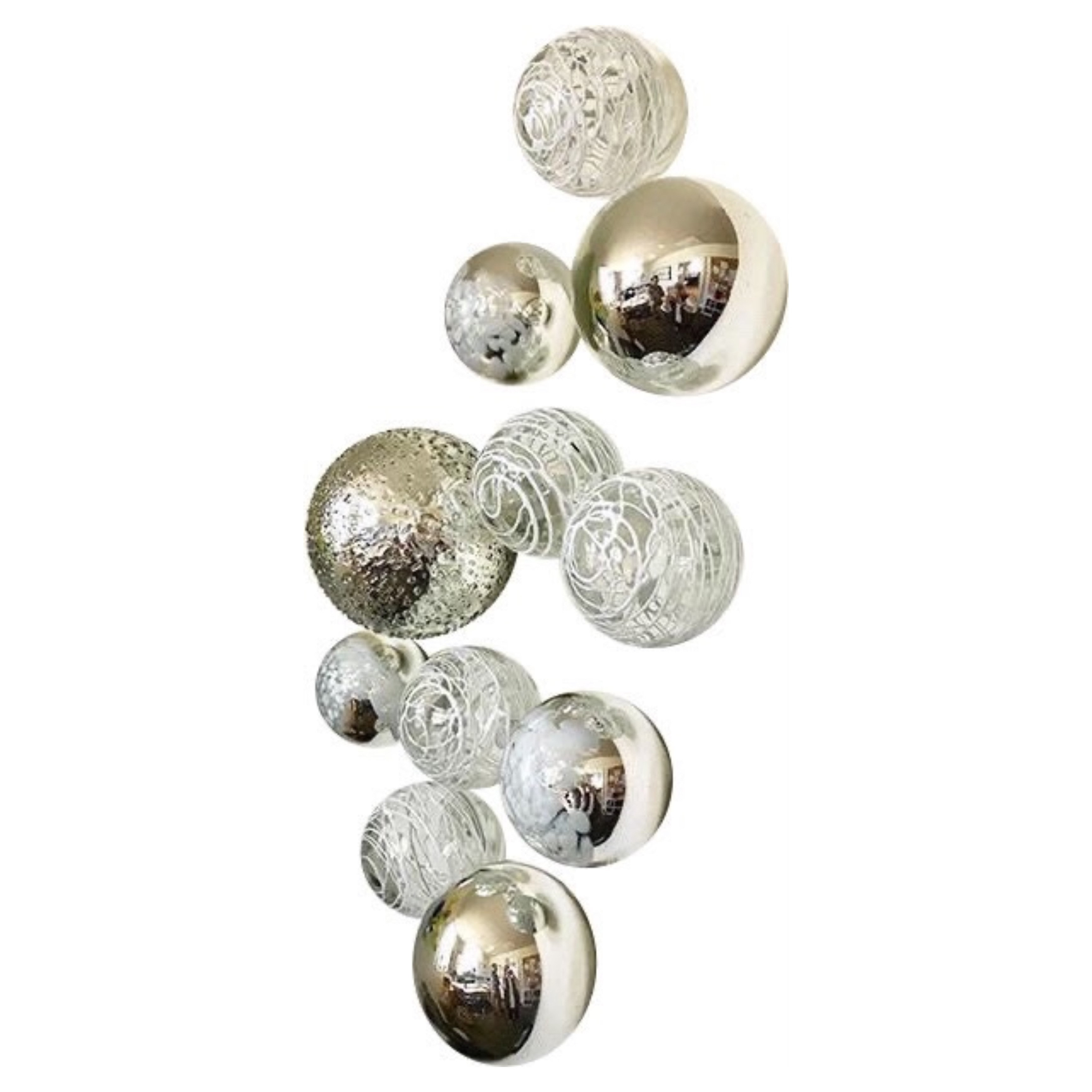 WORLDLY GOODS TOO 11 Piece Spheres Wall Décor Set | Wayfair