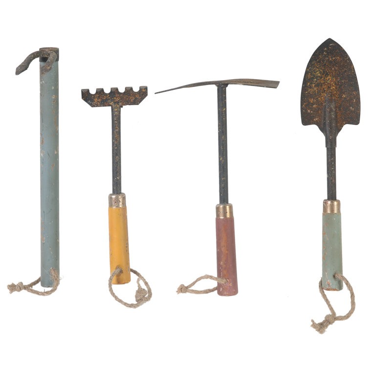 Gracie Oaks 4 Piece Palafox Garden Tool Sculpture Set | Wayfair