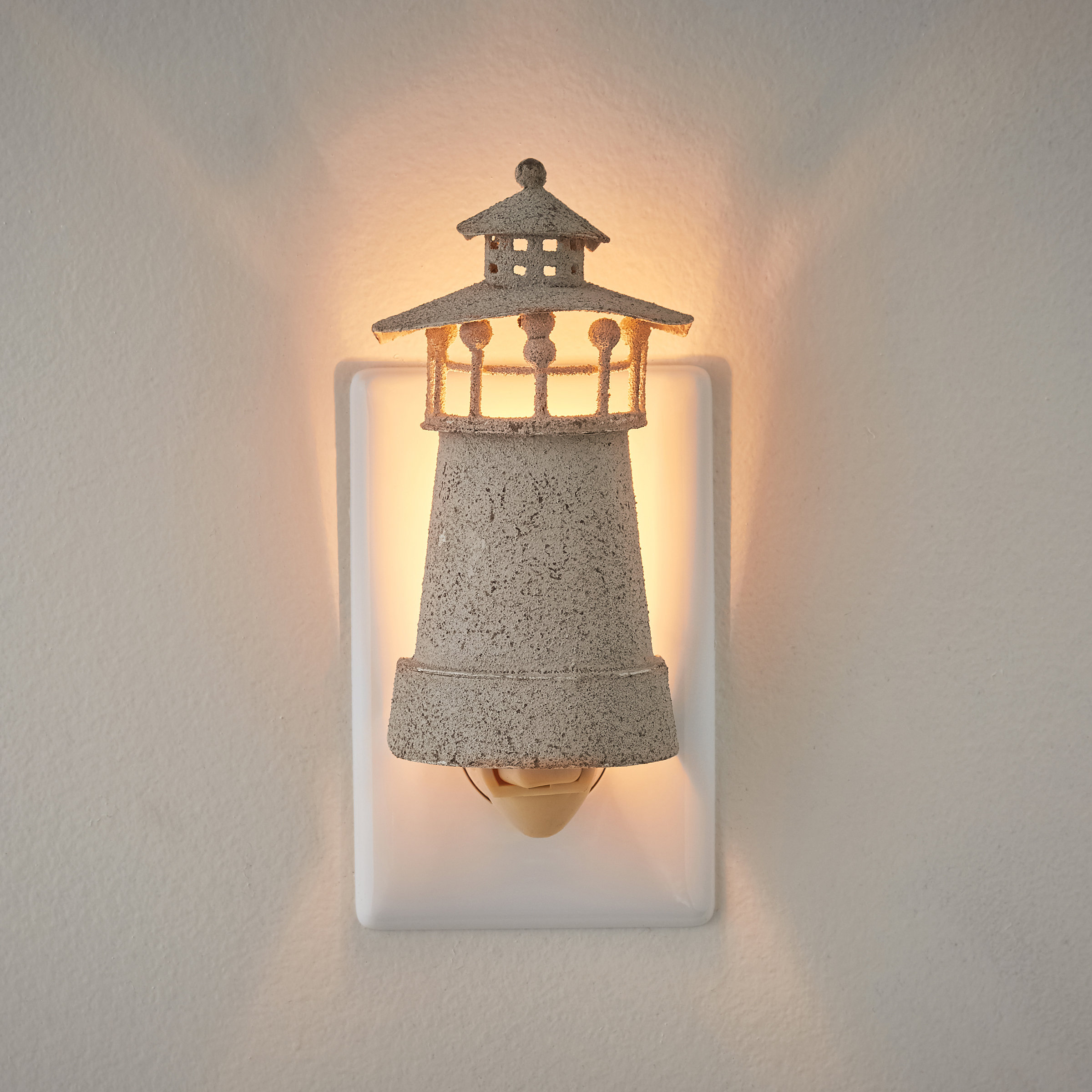 ParkDesignsSplitP Lighthouse Night Light | Wayfair