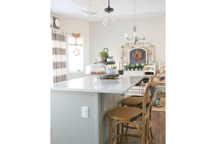 Before & After: A Bland Kitchen Gets a Farmhouse Pick-Me-Up | Wayfair