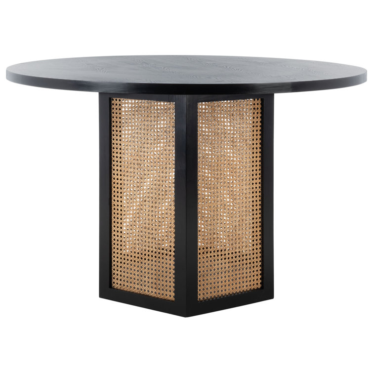 8 Trendy Minimalist 4-Seat Round Dining Tables - Interior ZING