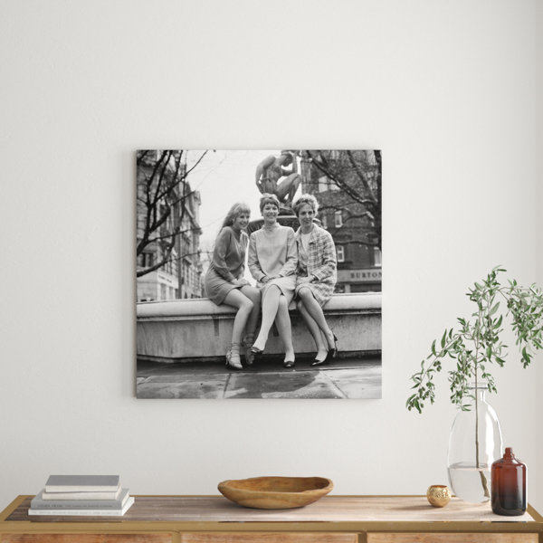 George Oliver Marianne Faithfull by Piper - Photograph | Wayfair.co.uk