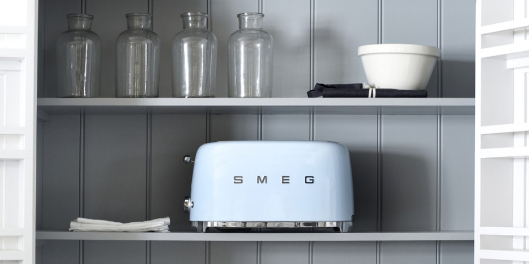 SMEG 50s Style 24" Bottom Freezer 12.8 cu. ft. Energy Star Refrigerator ...