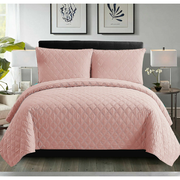 Brayden Studio Watsonville Plain Weave Modern & Contemporary Bedspread ...