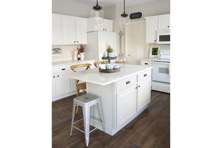 Before & After: A Bland Kitchen Gets a Farmhouse Pick-Me-Up | Wayfair