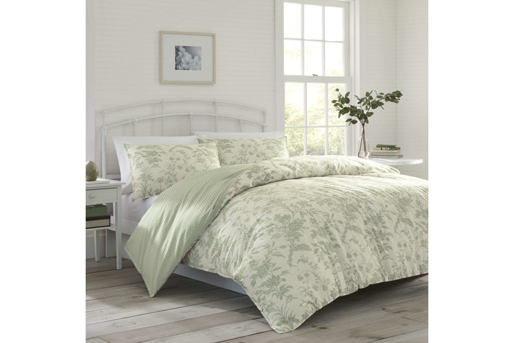 11 Farmhouse Bedding Ideas For All Styles and Seasons | Wayfair