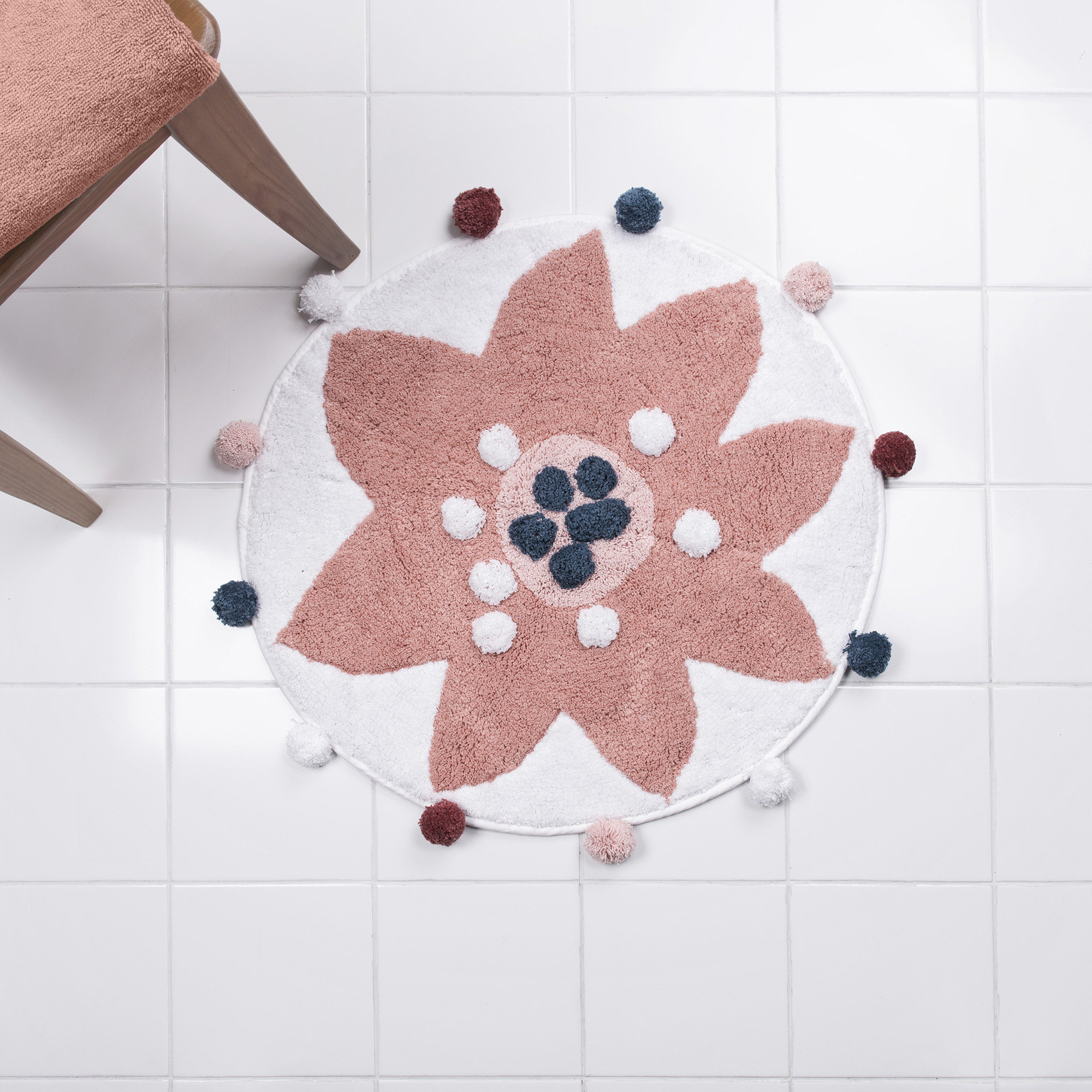 Winston Porter Fabri Summer Flower Bath Rug | Wayfair