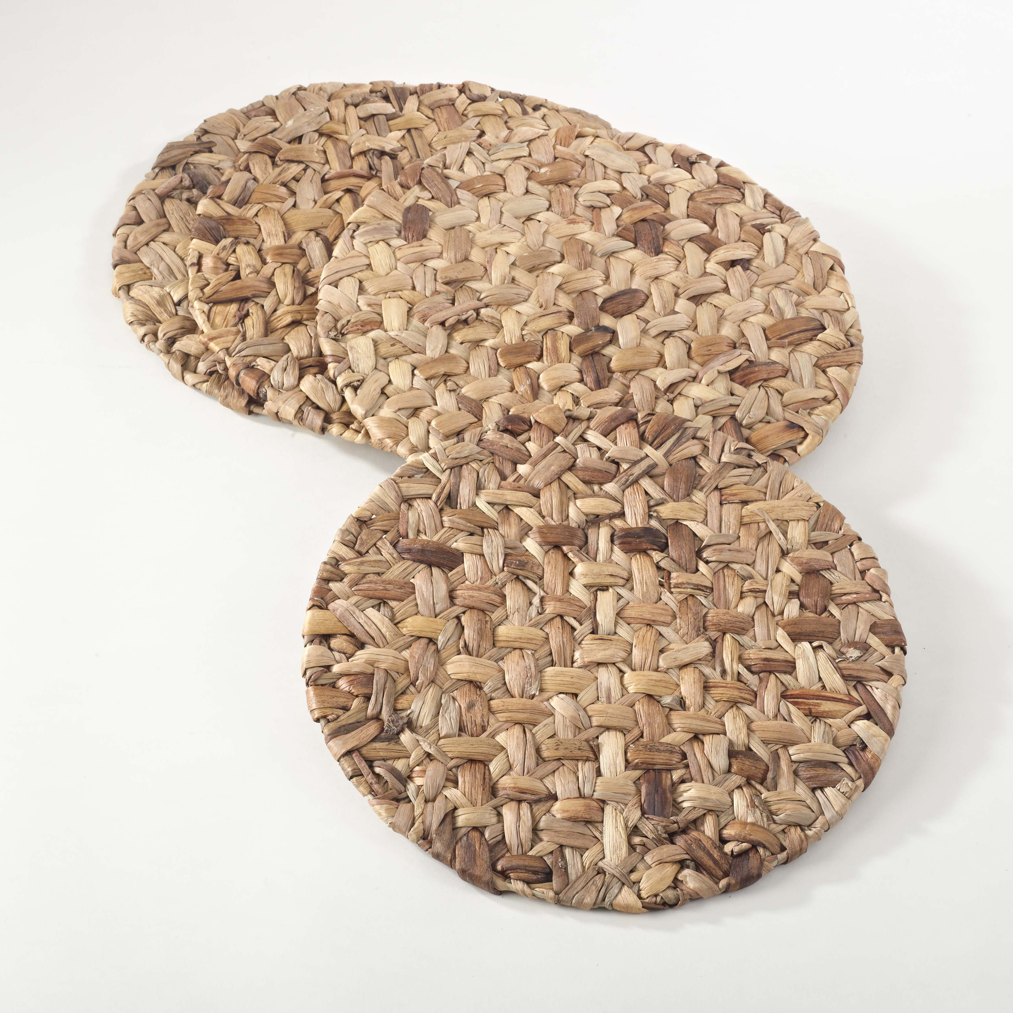 Birch Lane™ Eres Seagrass Round Placemat & Reviews | Wayfair