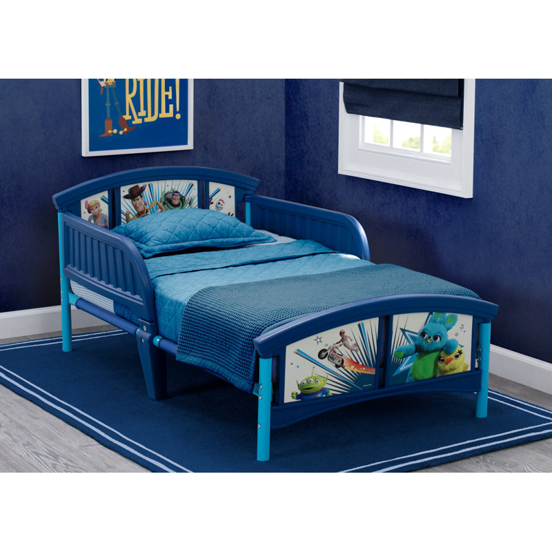 Delta Children Disney Pixar Toy Story Plastic Toddler Platform Bed ...