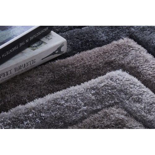 Latitude Run® Corey-Leigh Performance Gray/White Rug & Reviews | Wayfair
