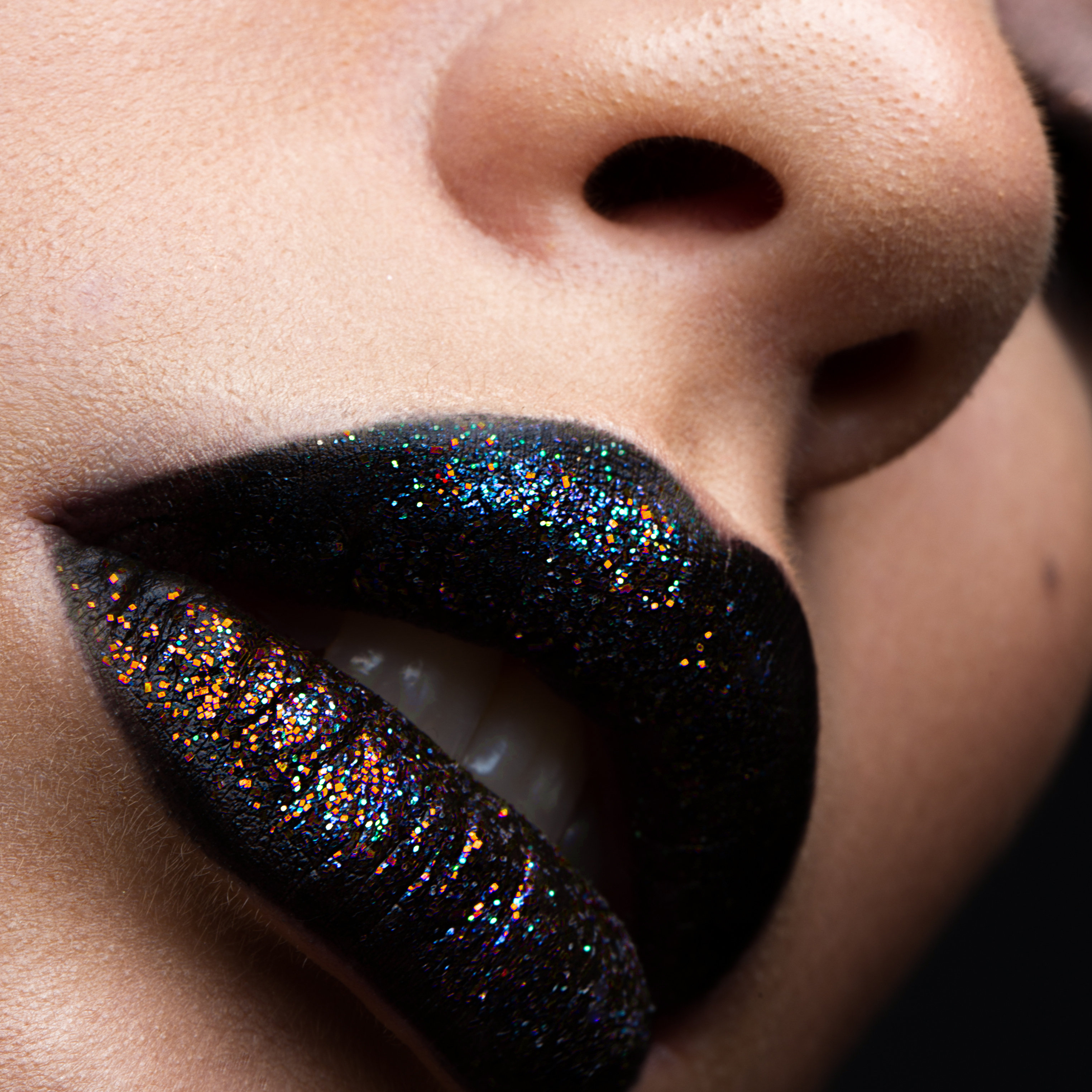 Ebern Designs Brilliant Glossy Lips On Canvas by Kobrin_Photo ...