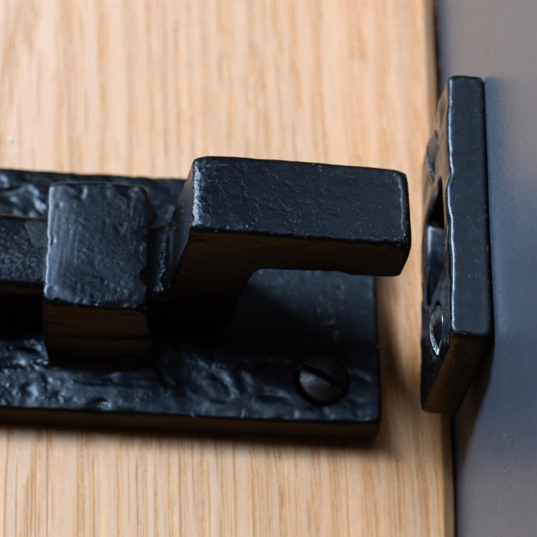 Hammer and Tongs Cranked Fish Tail Bolt | Wayfair.co.uk