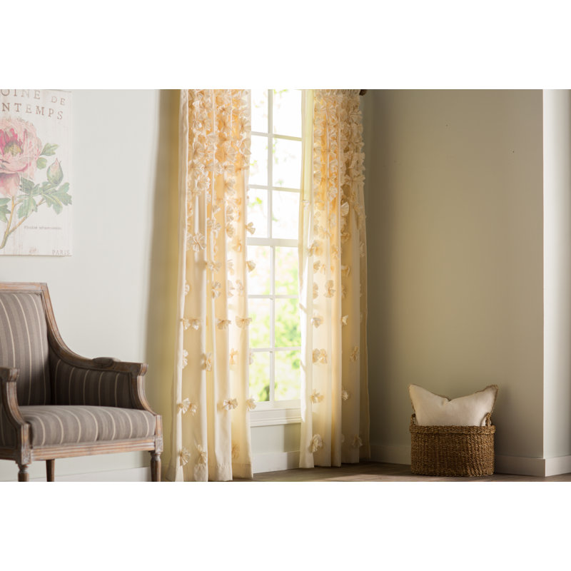 Ophelia & Co. Panneau de rideau simple semi-diaphane floral avec passe ...