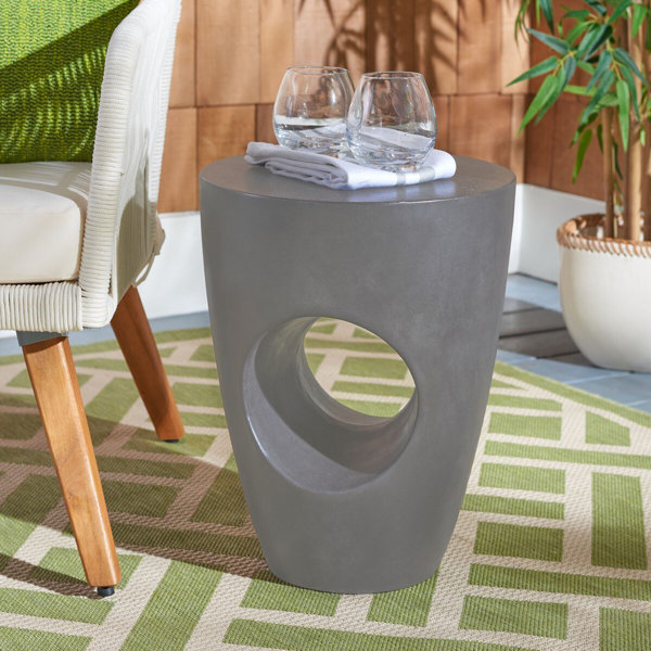 AllModern Avoriaz 17.7'' Tall Concrete Block End Table & Reviews | Wayfair